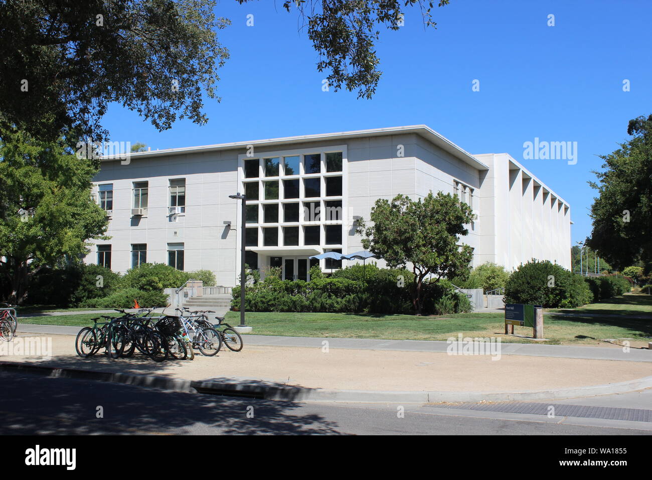 Hunt building hi-res stock photography and images - Alamy