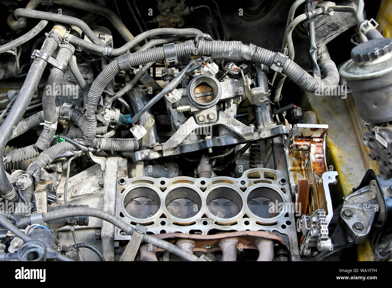 Close up car engine pistons hi-res stock photography and images - Alamy