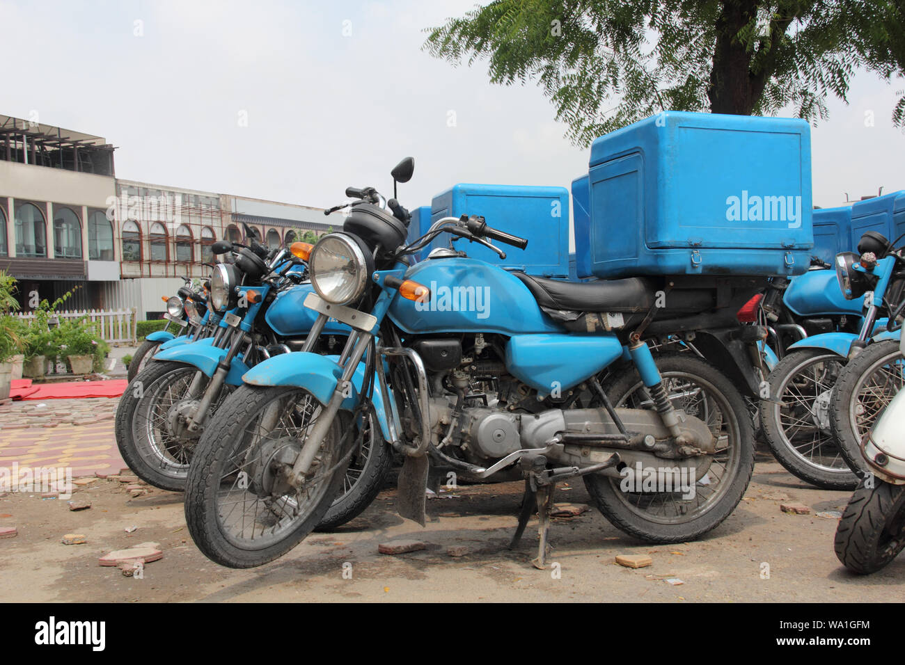Delivery Bikes High Resolution Stock Photography and Images - Alamy