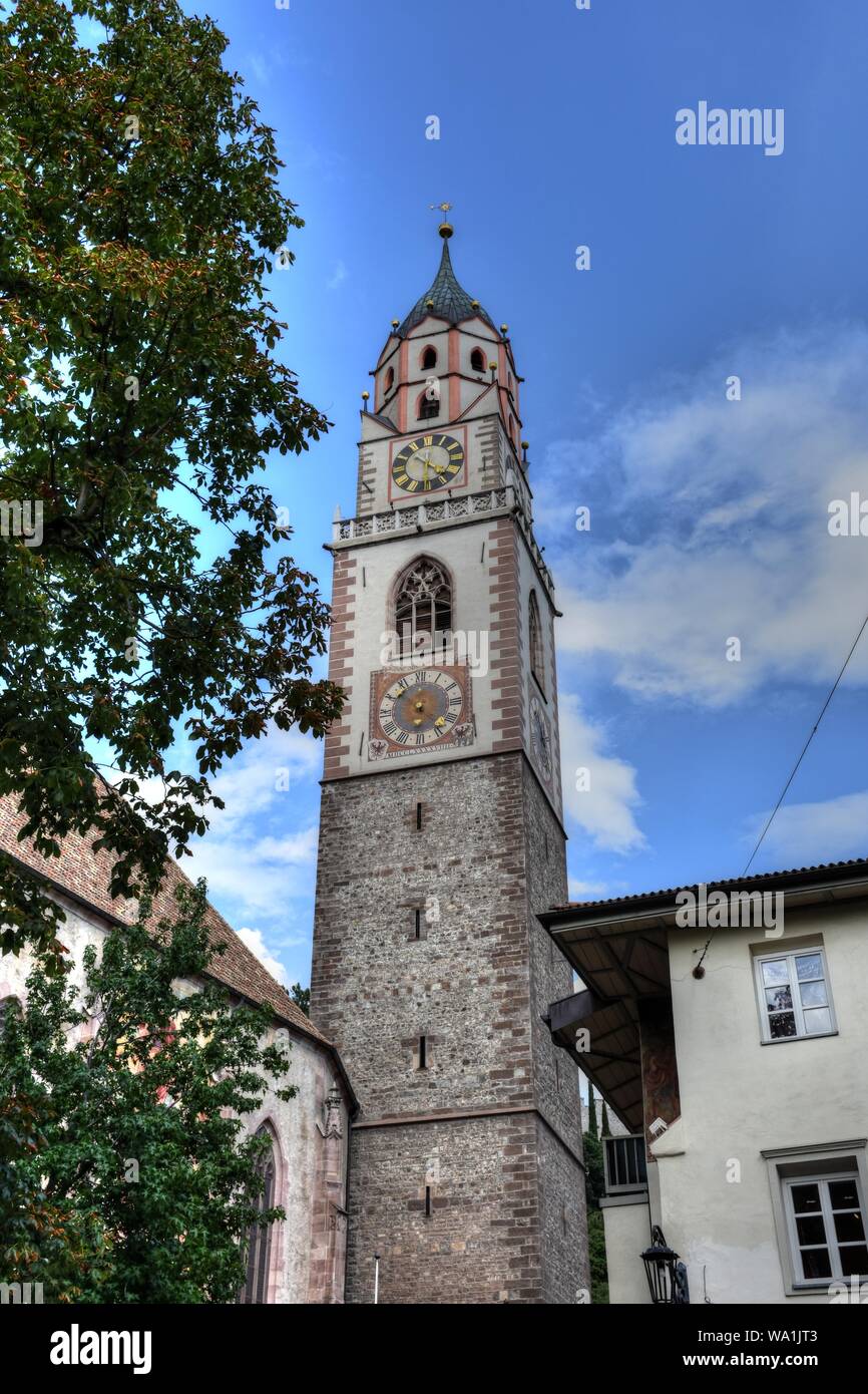 Meran, Südtirol, Kirche, Kirchturm, Pfarrkirche, Nikolaus, Sankt ...