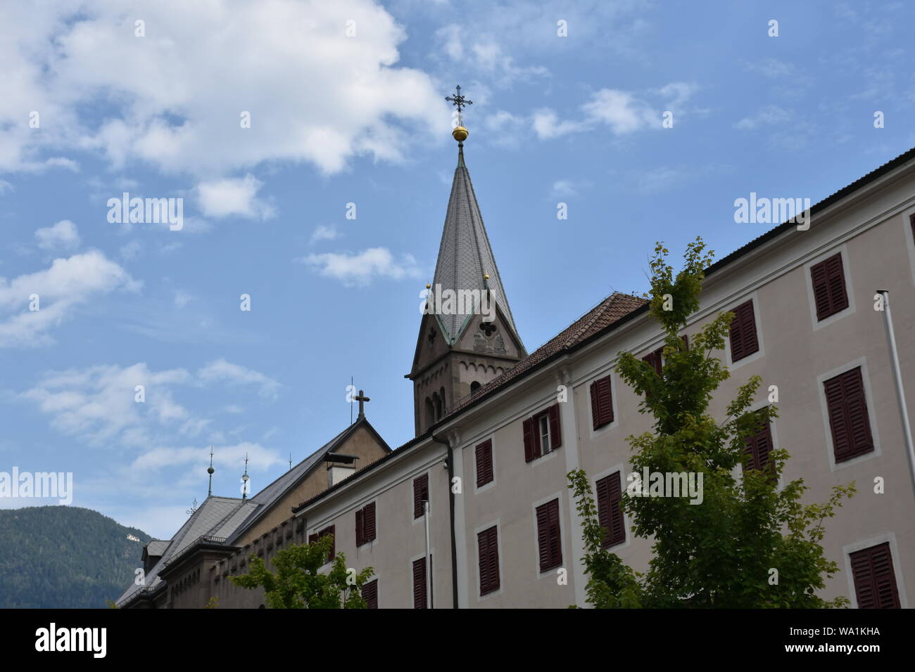 Meran, Südtirol, Kirche, Kirchturm, Zentrum, Stadtzentrum, Bürgerhaus ...