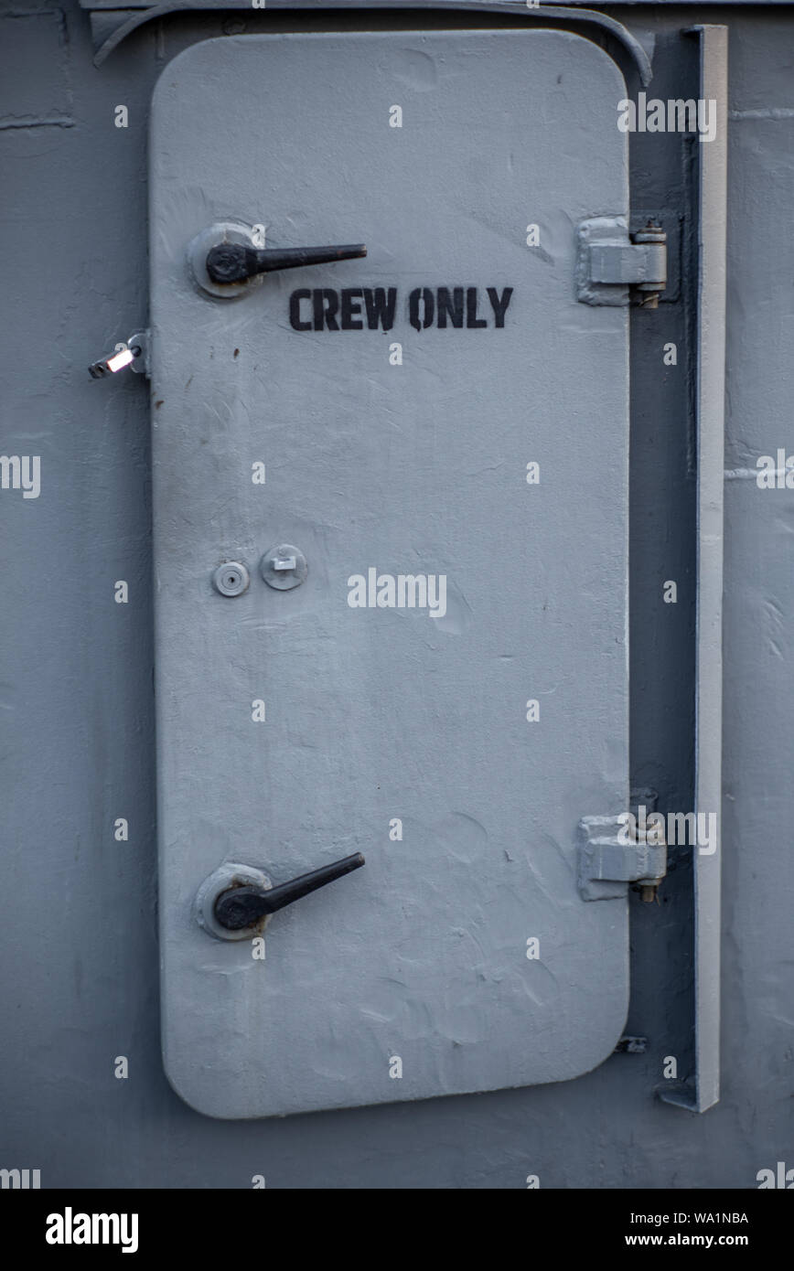 Boat entrance metal gate hi-res stock photography and images - Alamy
