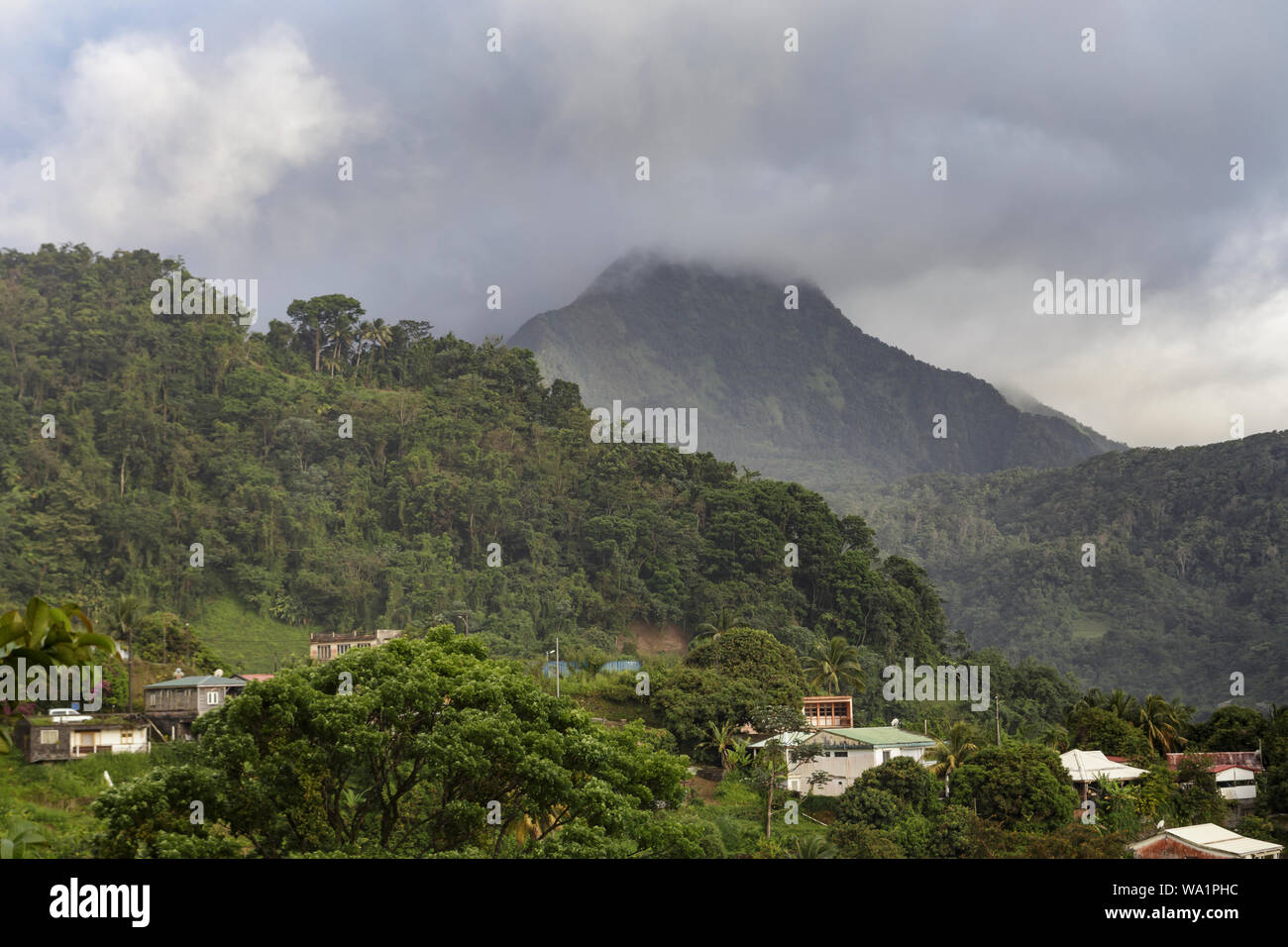 Martinique volcano hi-res stock photography and images - Alamy