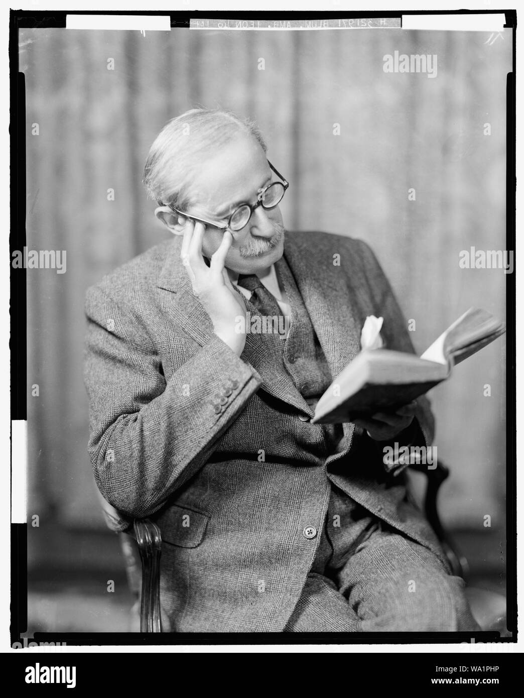 Leon blum Black and White Stock Photos & Images - Alamy