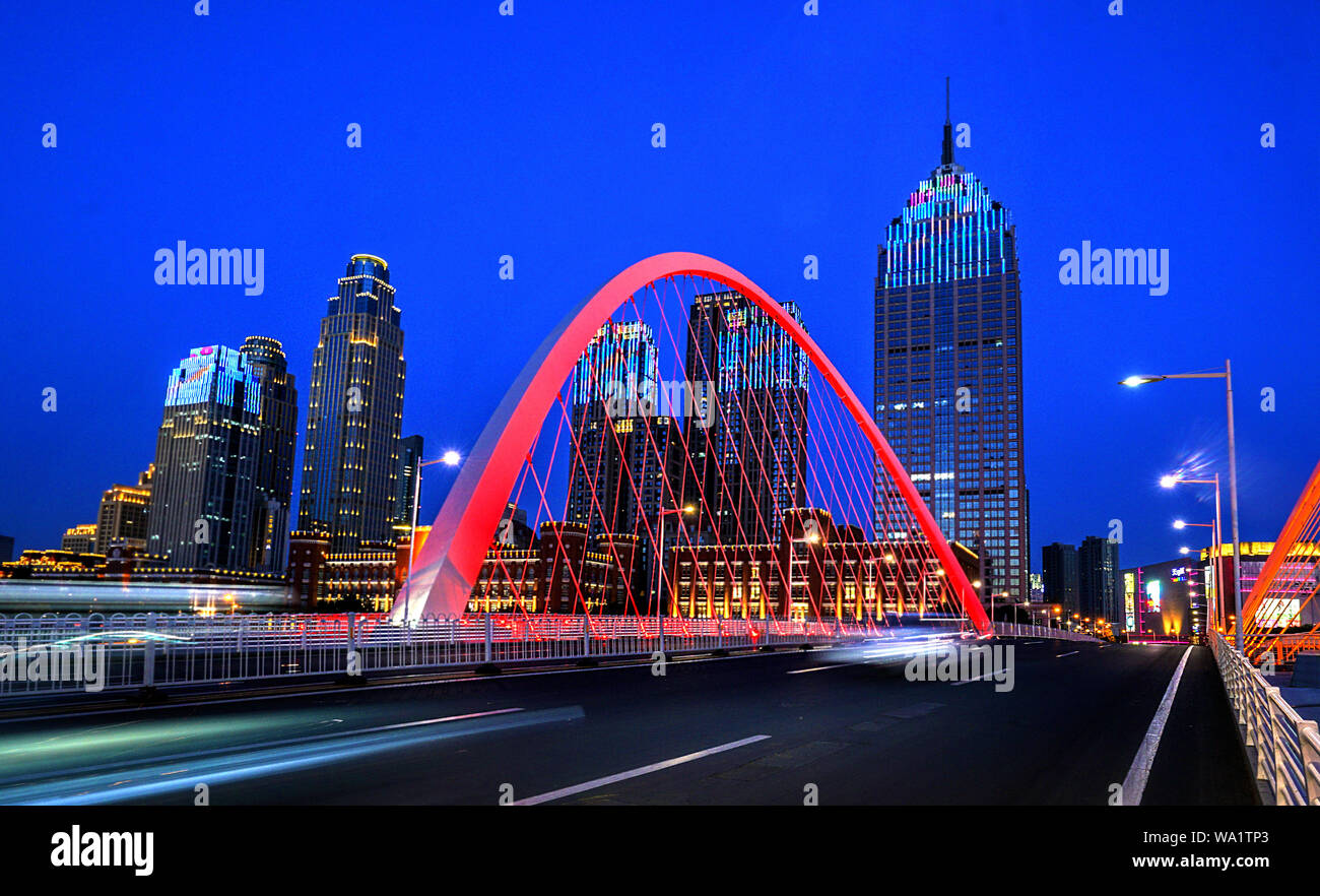 Dagu bridge hi-res stock photography and images - Alamy