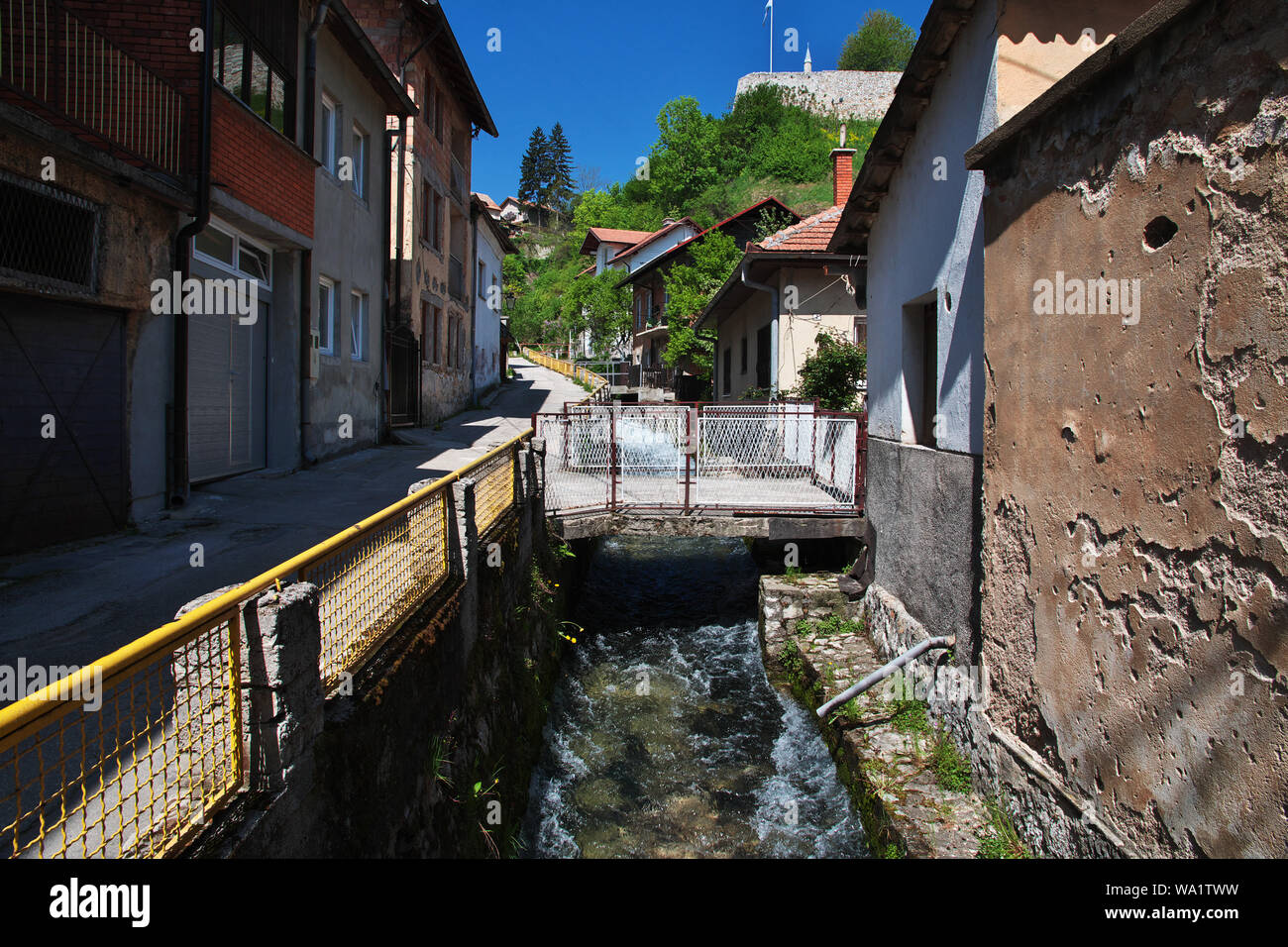 Town travnik mosque bosnia europe hi-res stock photography and images ...