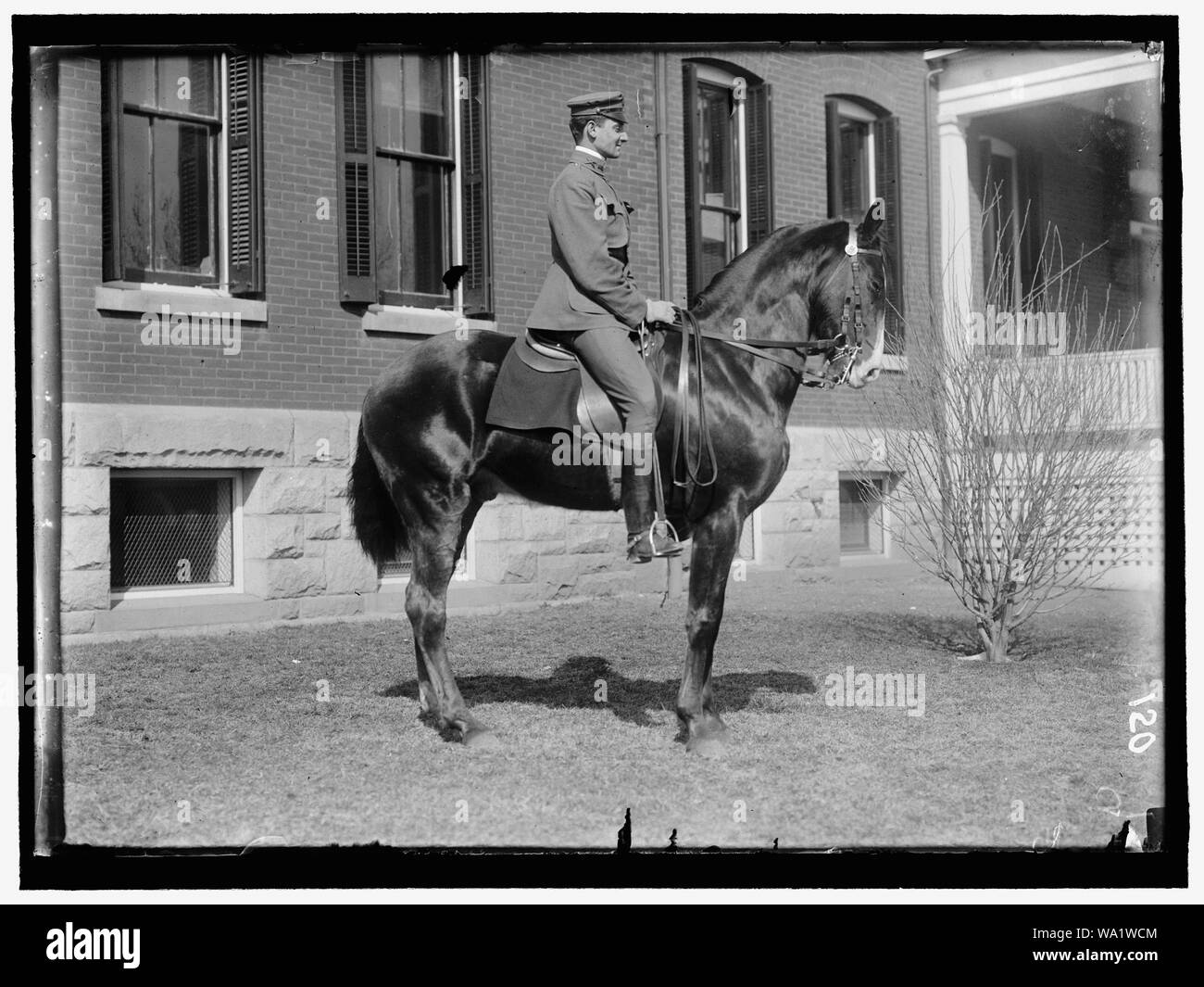 U s army field officer hi-res stock photography and images - Alamy