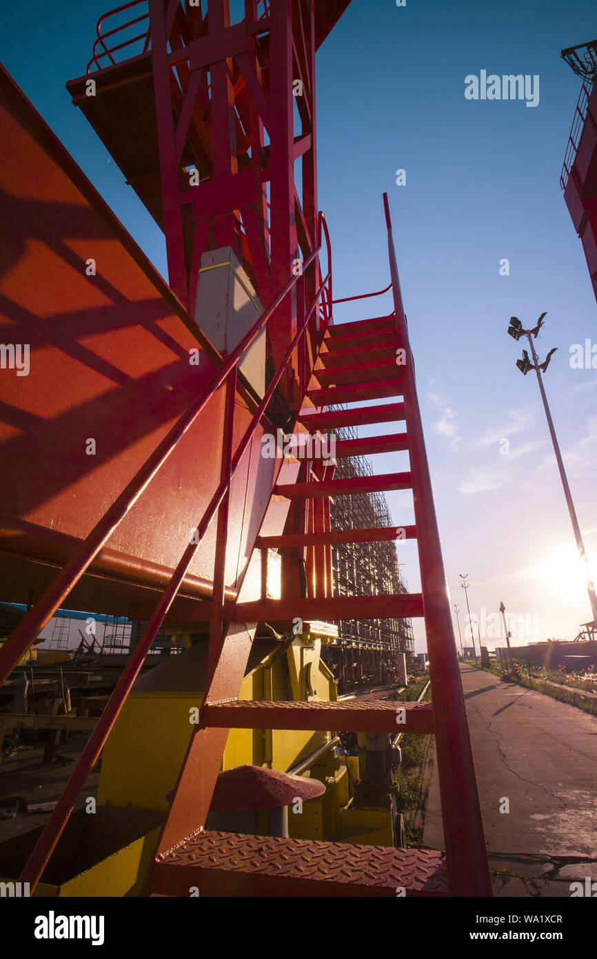 Ladder setting hi-res stock photography and images - Alamy