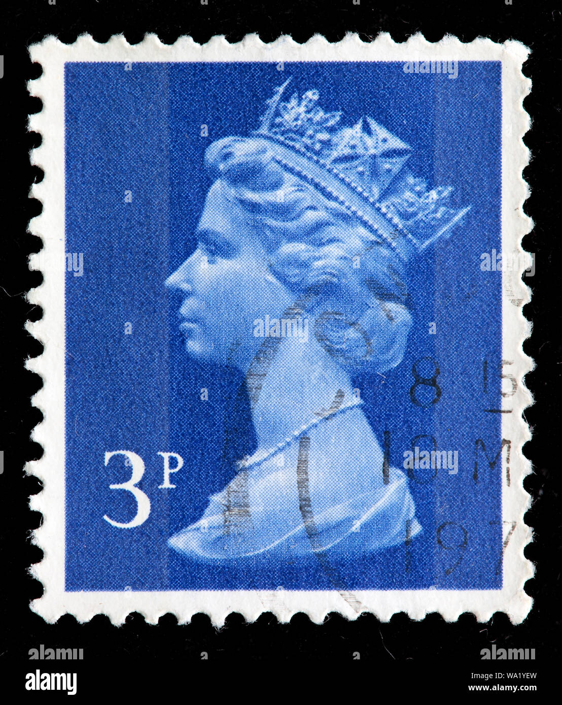 Queen Elizabeth II, Machin series, postage stamp, UK, 1971 Stock Photo ...