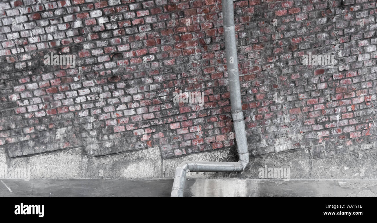 Curved brick wall hi-res stock photography and images - Alamy