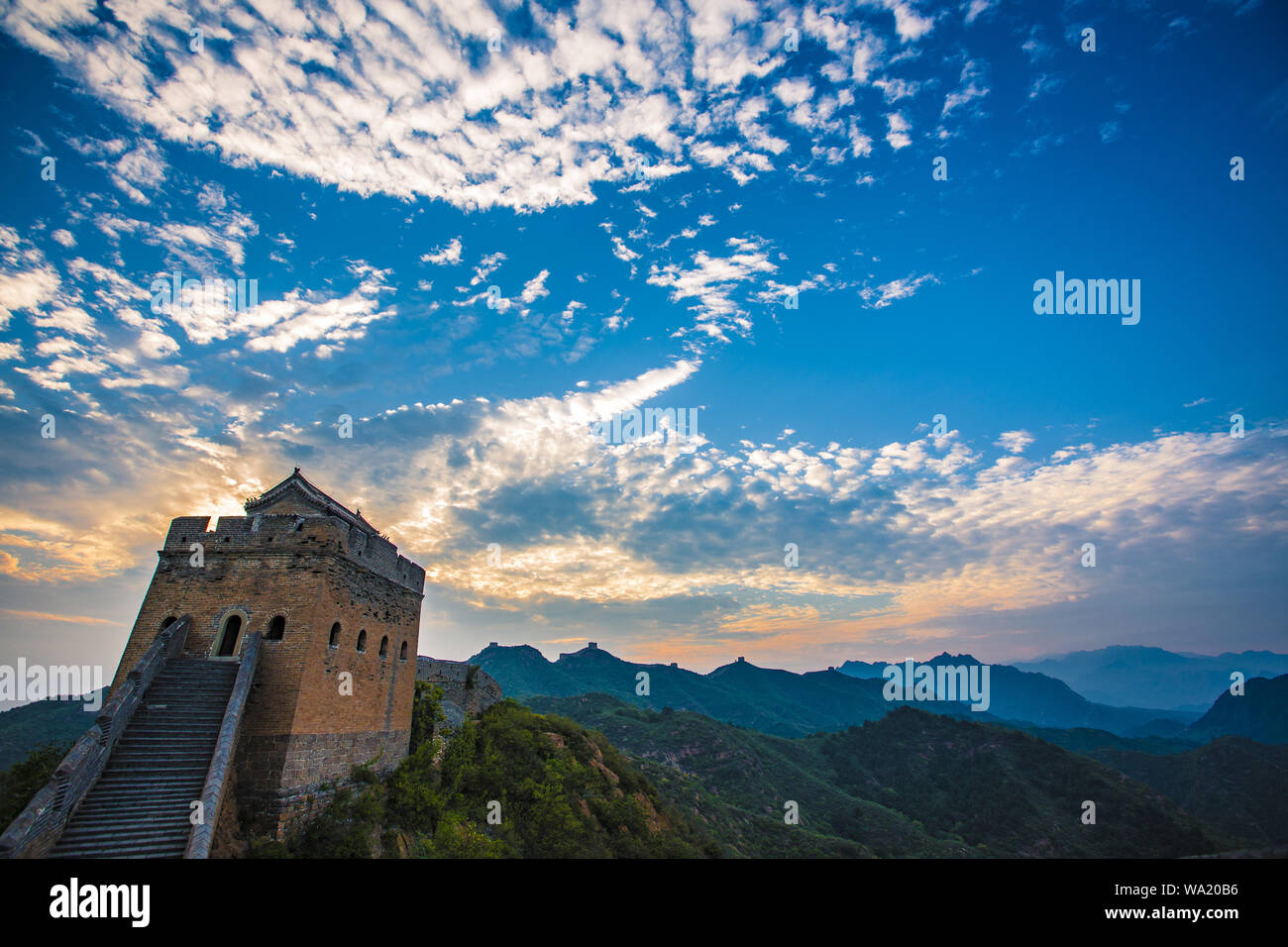 Jinshangling great wall hi-res stock photography and images - Alamy