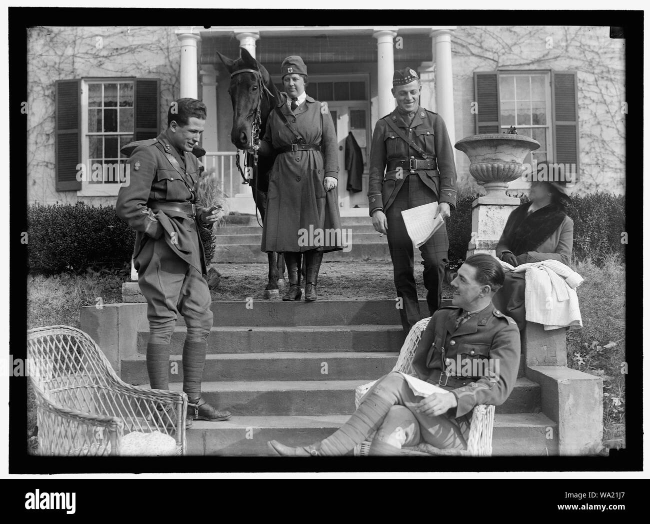 British army soldier armed Cut Out Stock Images & Pictures - Alamy