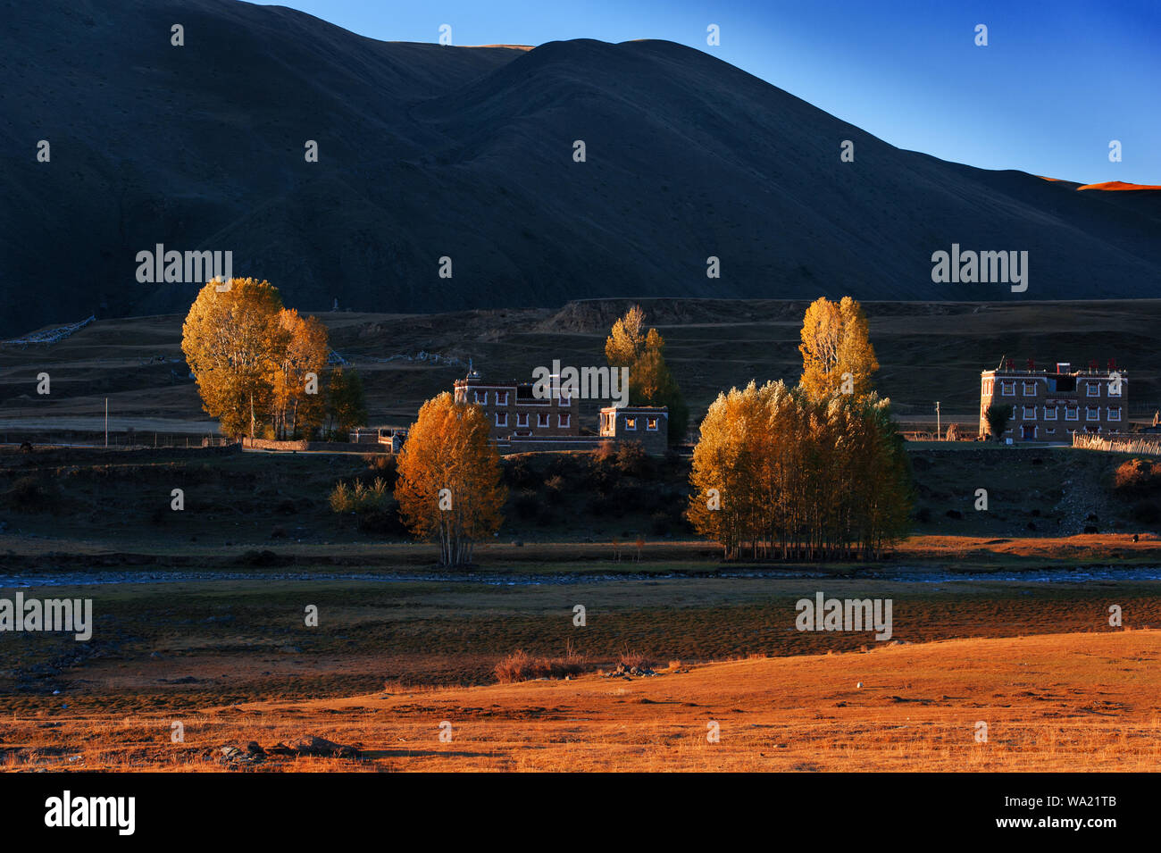 Xindu bridge scenery Stock Photo - Alamy