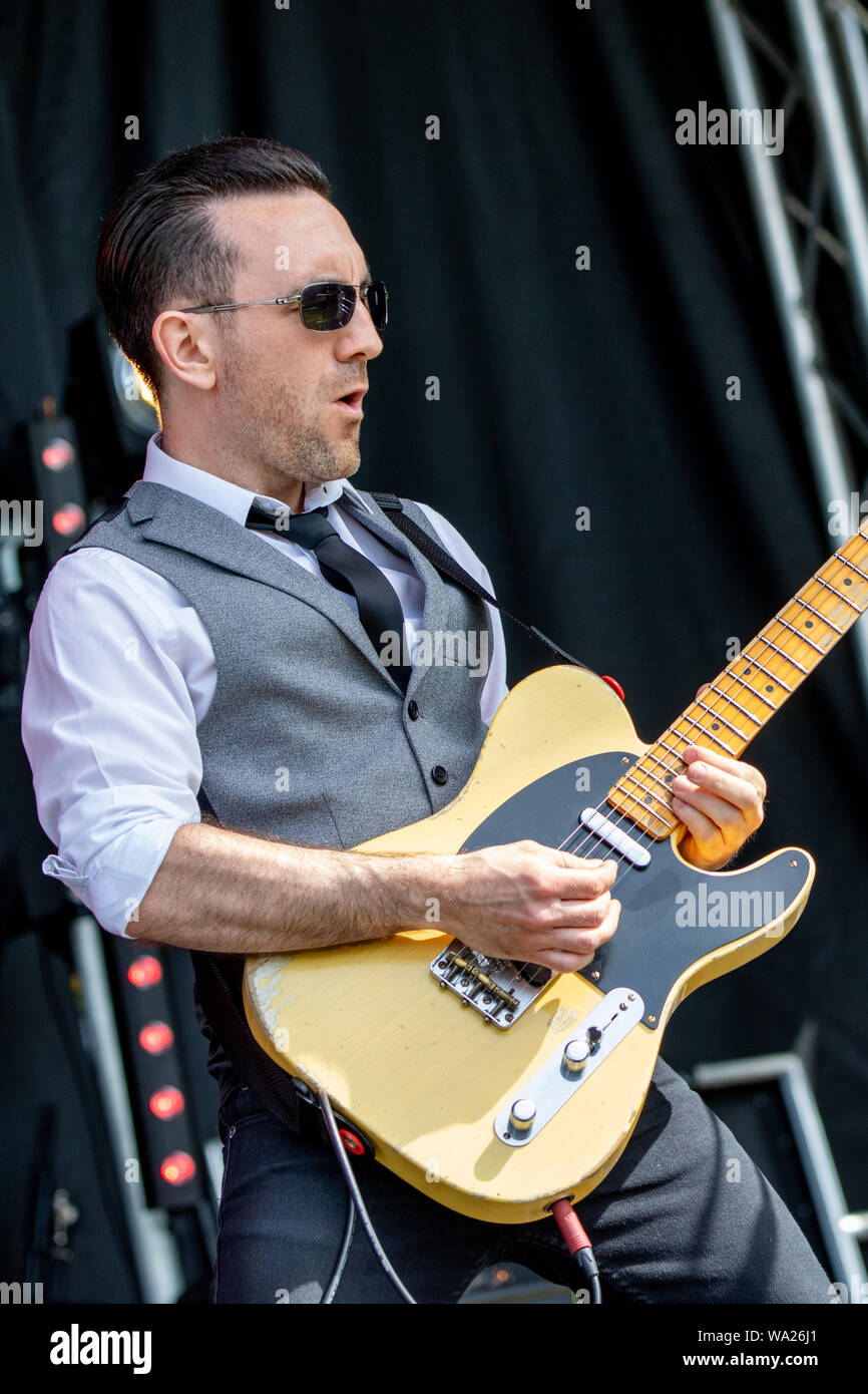 Telecaster guitar hi-res stock photography and images - Alamy
