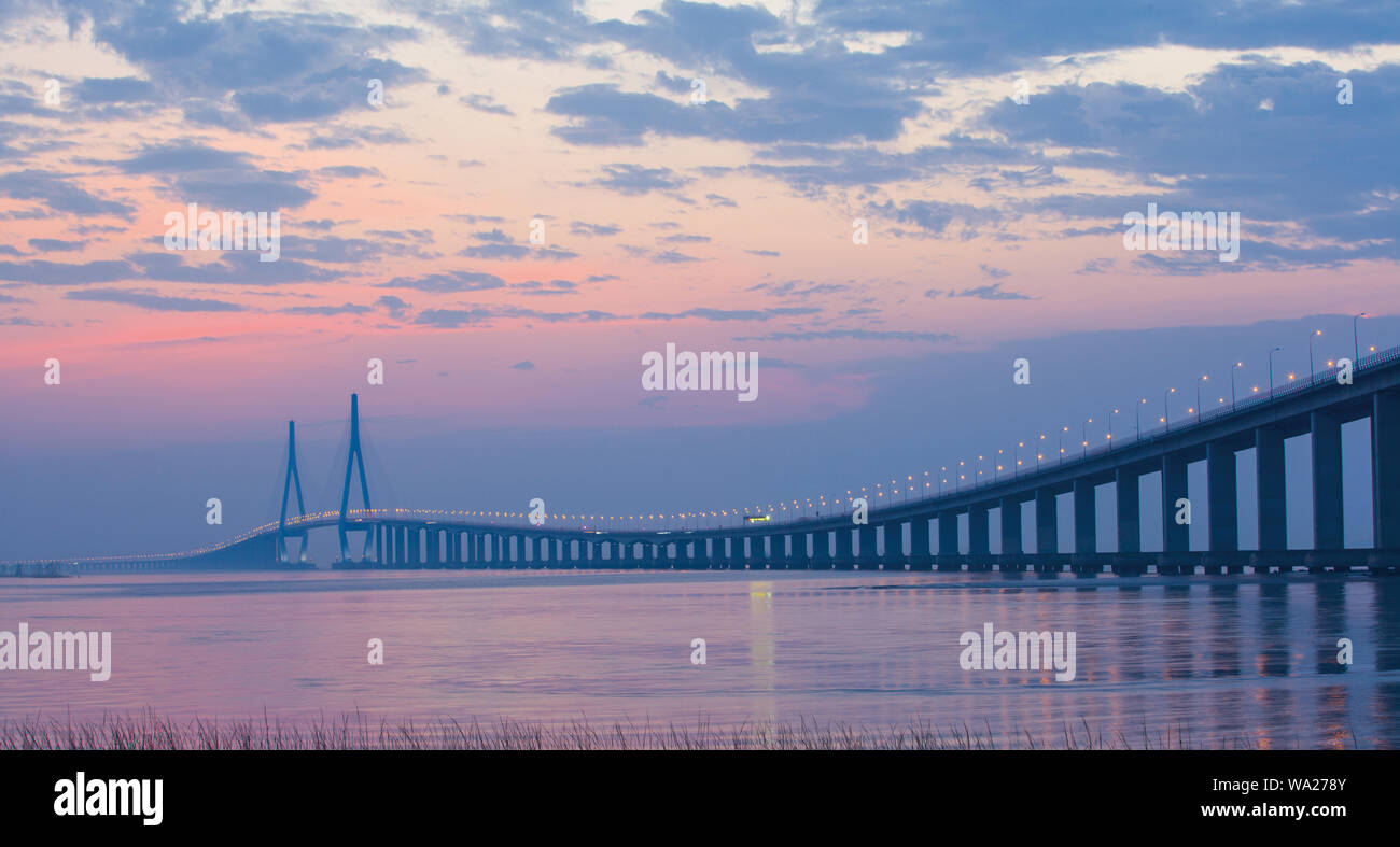 Jintang bridge hi-res stock photography and images - Alamy
