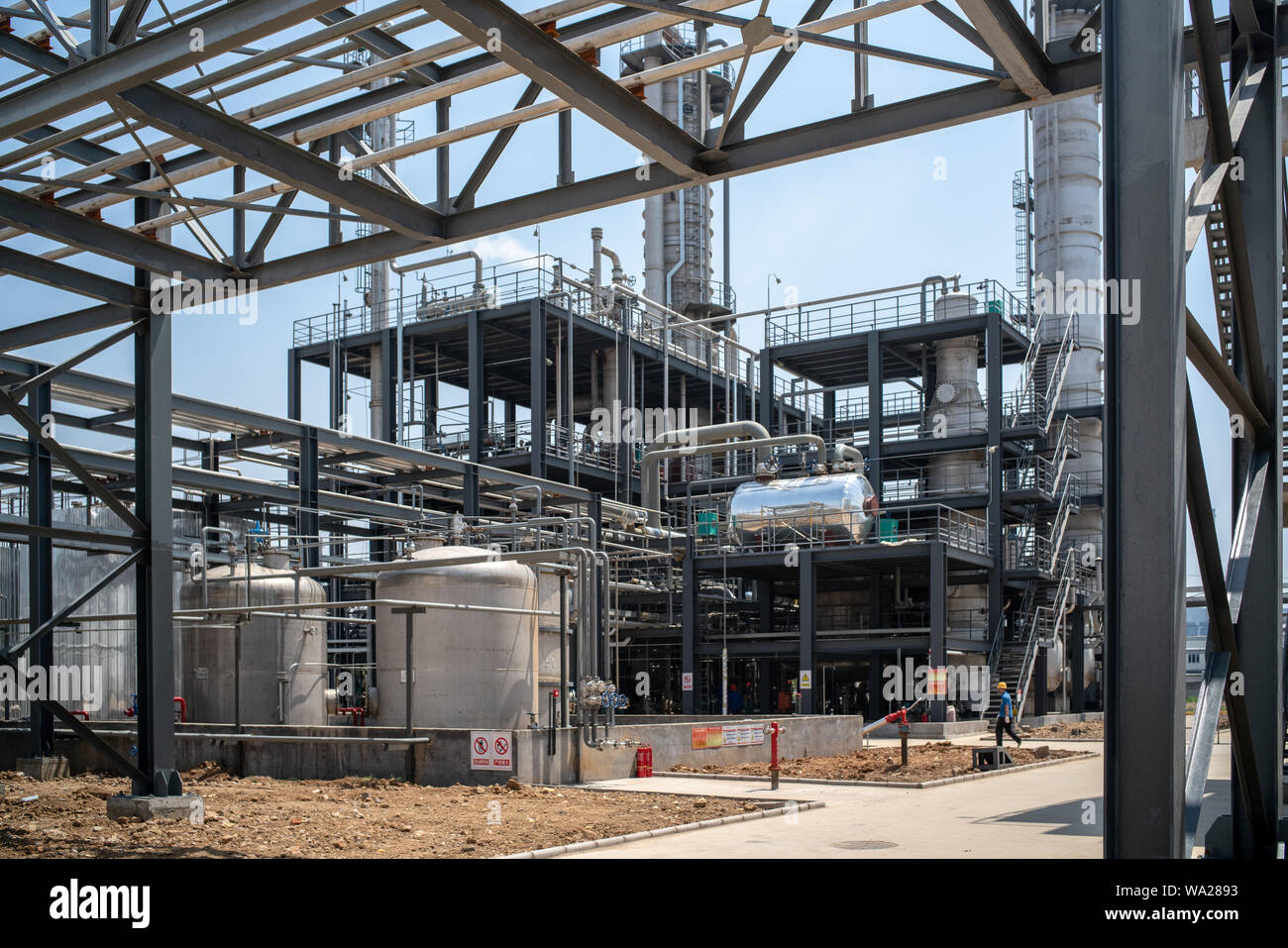 Chemical structure chinese hi-res stock photography and images - Alamy