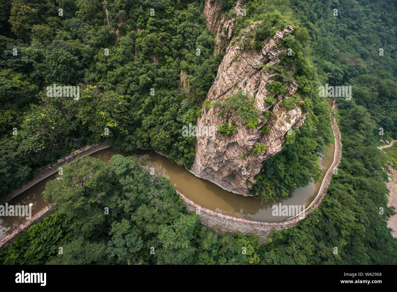 Flag chinese henan hi-res stock photography and images - Alamy