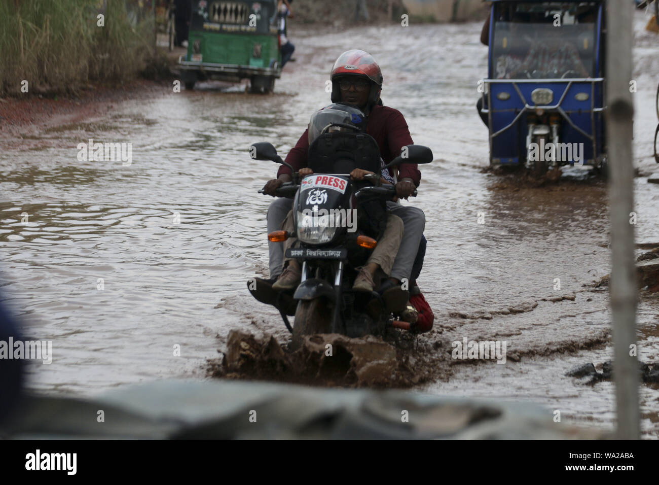 Dhaka mawa highway hi-res stock photography and images - Alamy