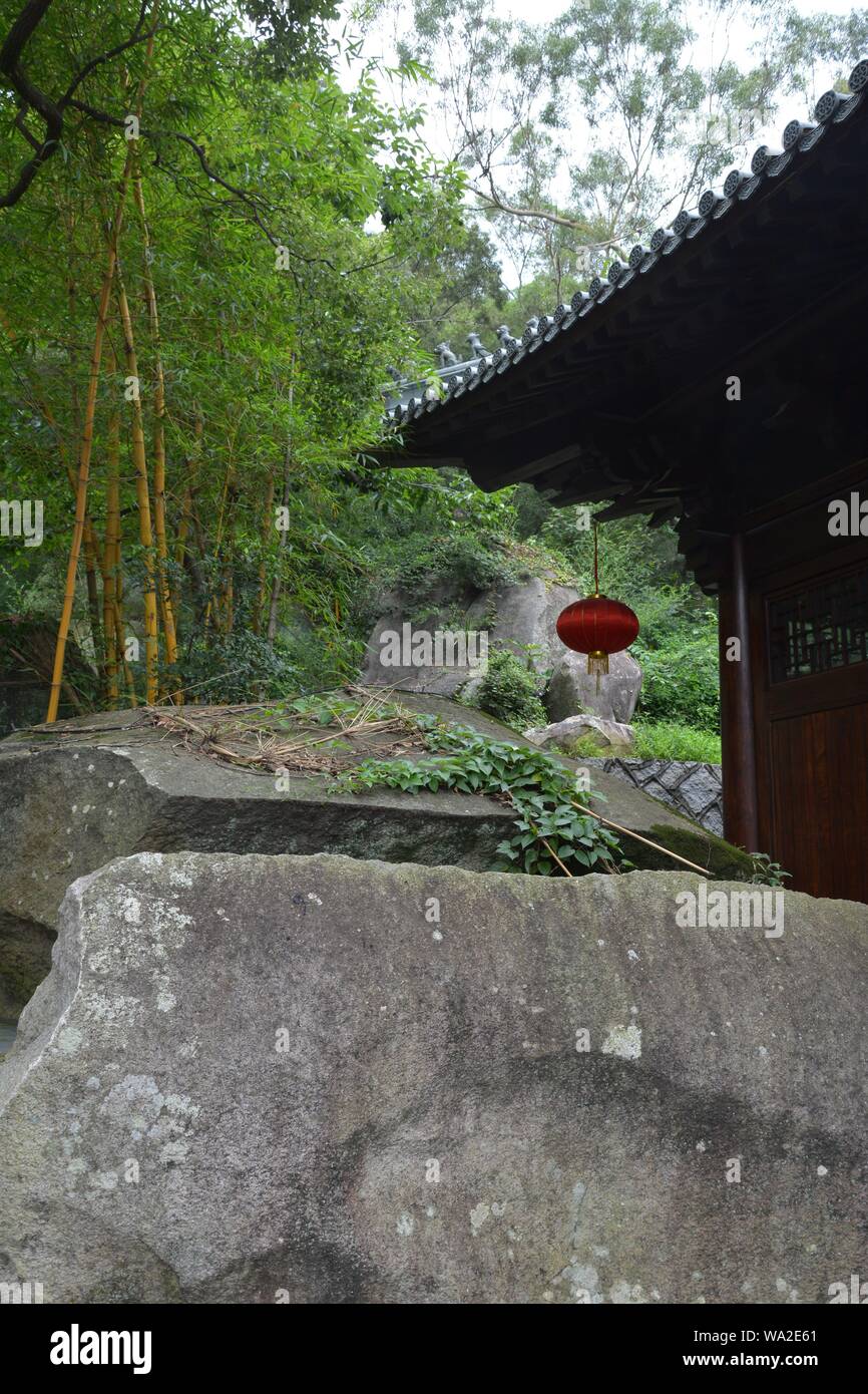 Secluded temple hi-res stock photography and images - Alamy