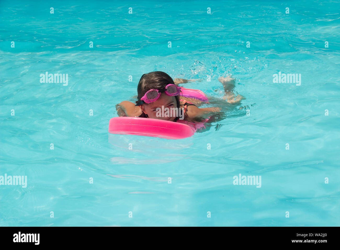 Child dive board hi-res stock photography and images - Alamy