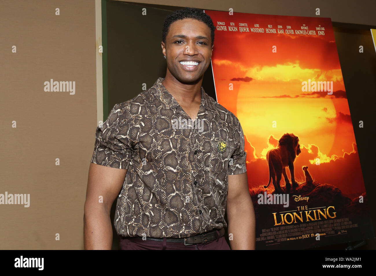 The Broadway cast of The Lion King celebrates the new film The Lion ...