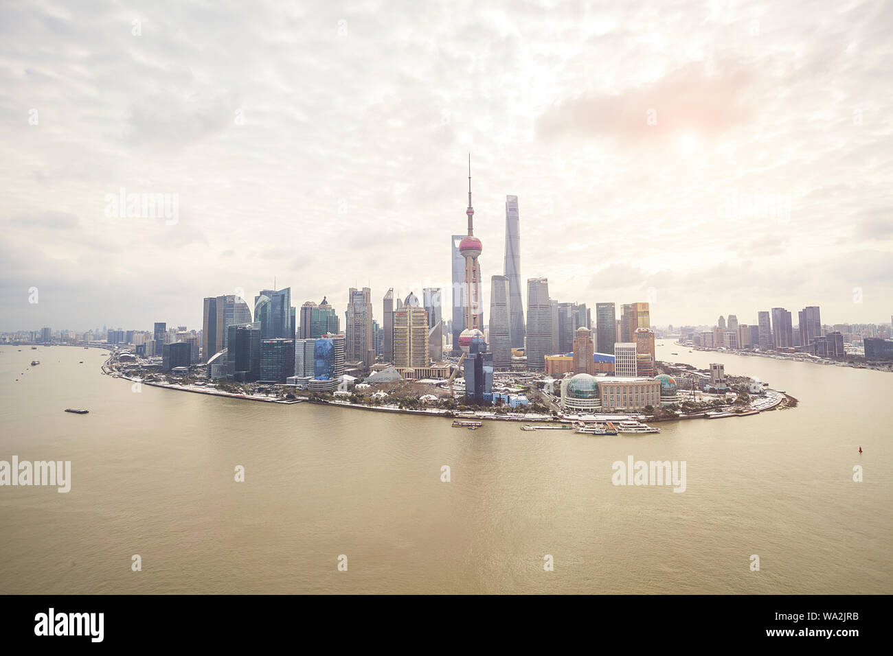 Shanghai tower snow hi-res stock photography and images - Alamy