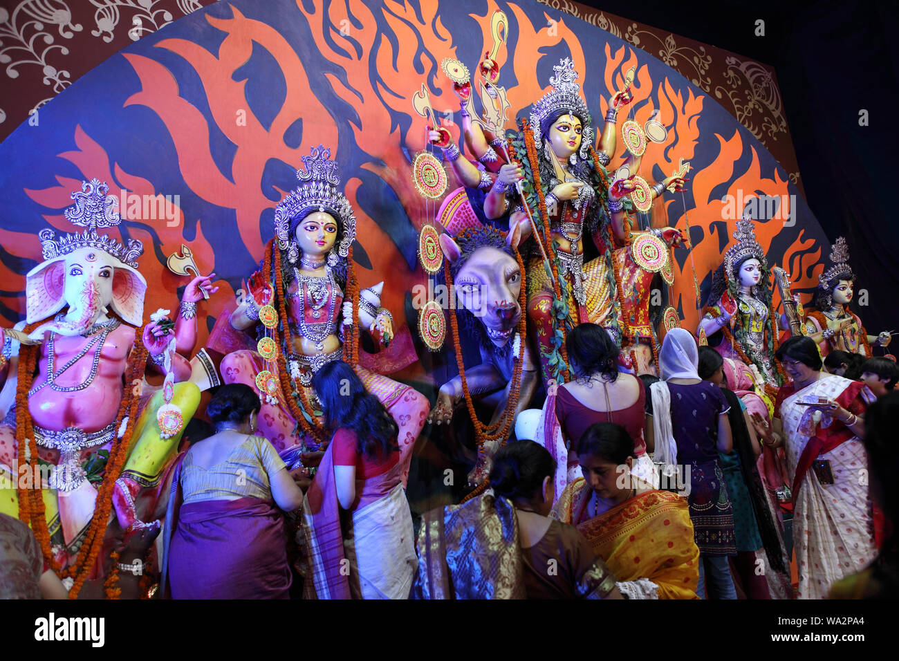 People worshipping Goddess Durga in a temple, Kolkata, West Bengal ...