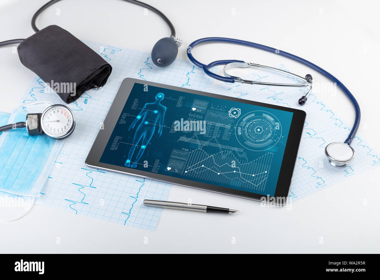 Medical full body screening hi-res stock photography and images - Alamy