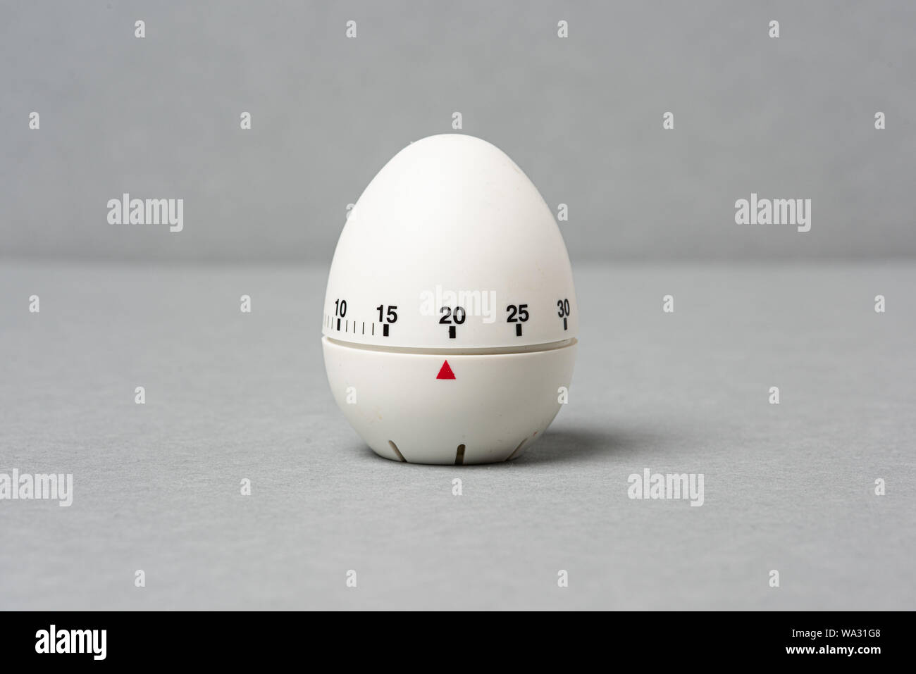 Vintage egg timer hi-res stock photography and images - Alamy