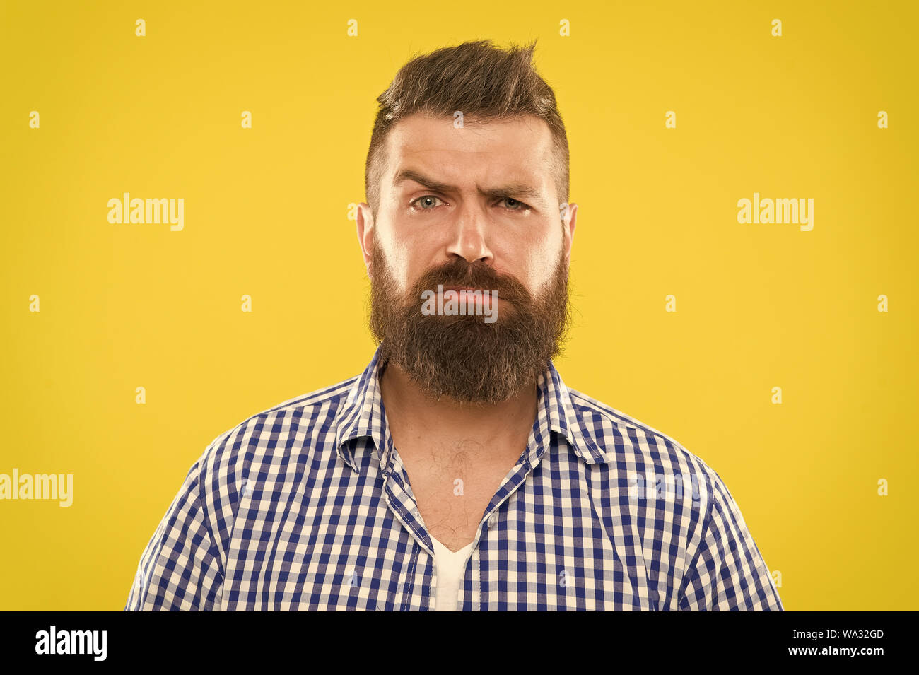 Raising eyebrow hi-res stock photography and images - Alamy