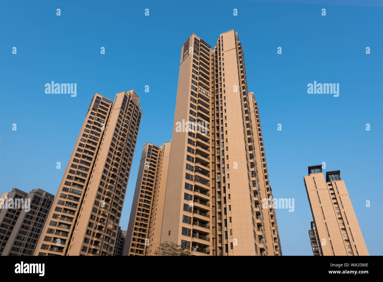 Real estate stock image hi-res stock photography and images - Alamy