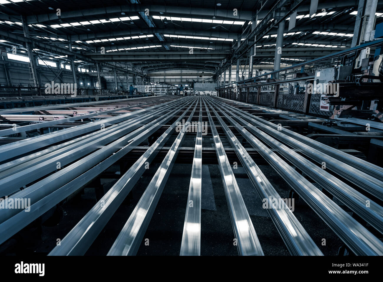 Workshop environment hi-res stock photography and images - Alamy