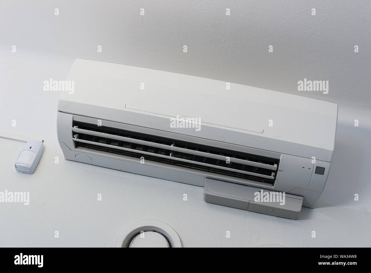 Air condition unit in an office Stock Photo - Alamy
