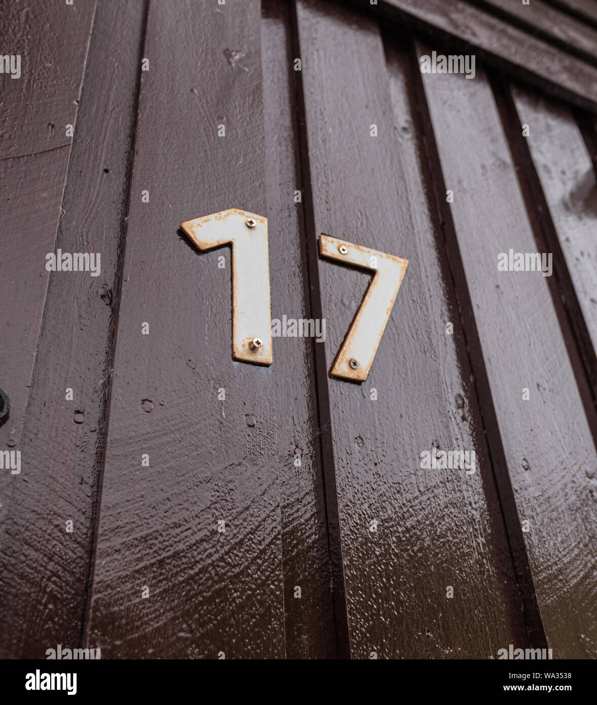 17th anniversary in business symbol hi-res stock photography and images ...