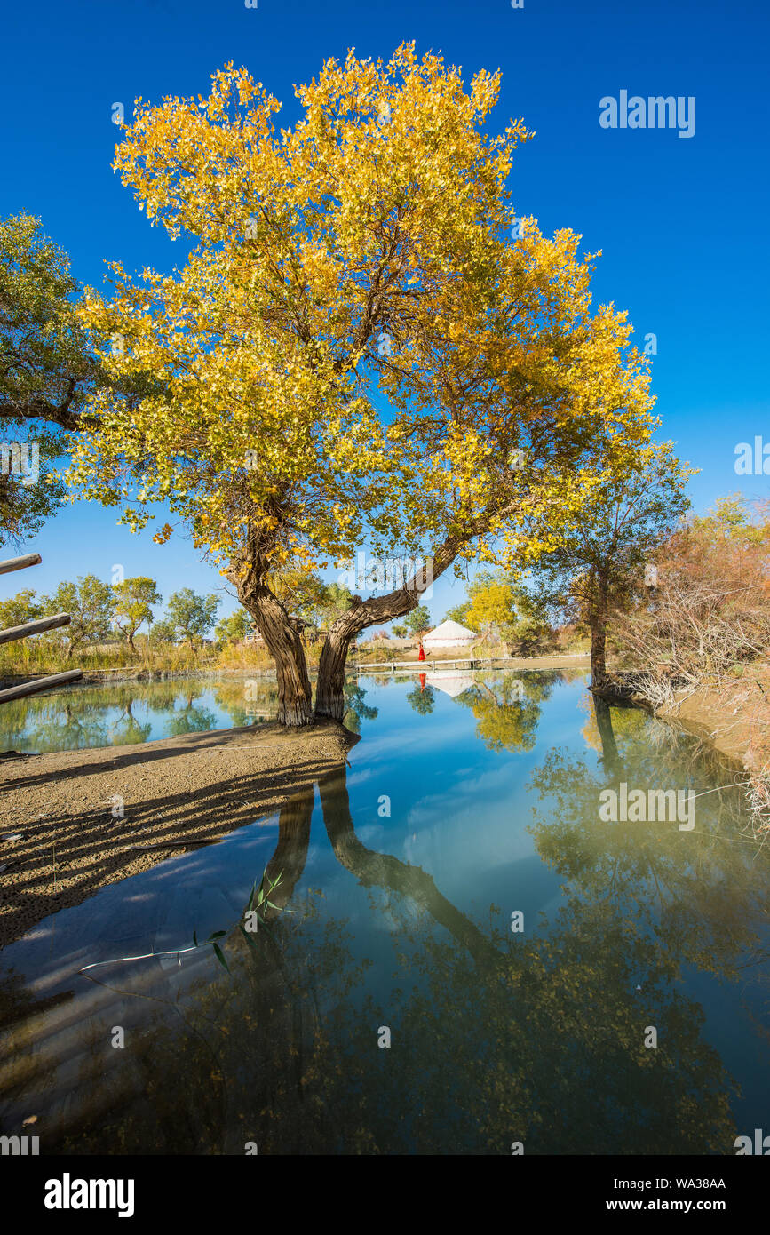 Luo Buren village Stock Photo - Alamy