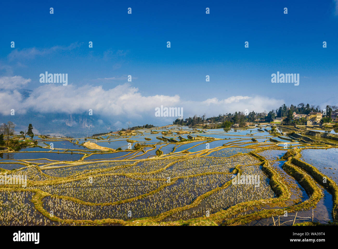 Yuan village hi-res stock photography and images - Alamy