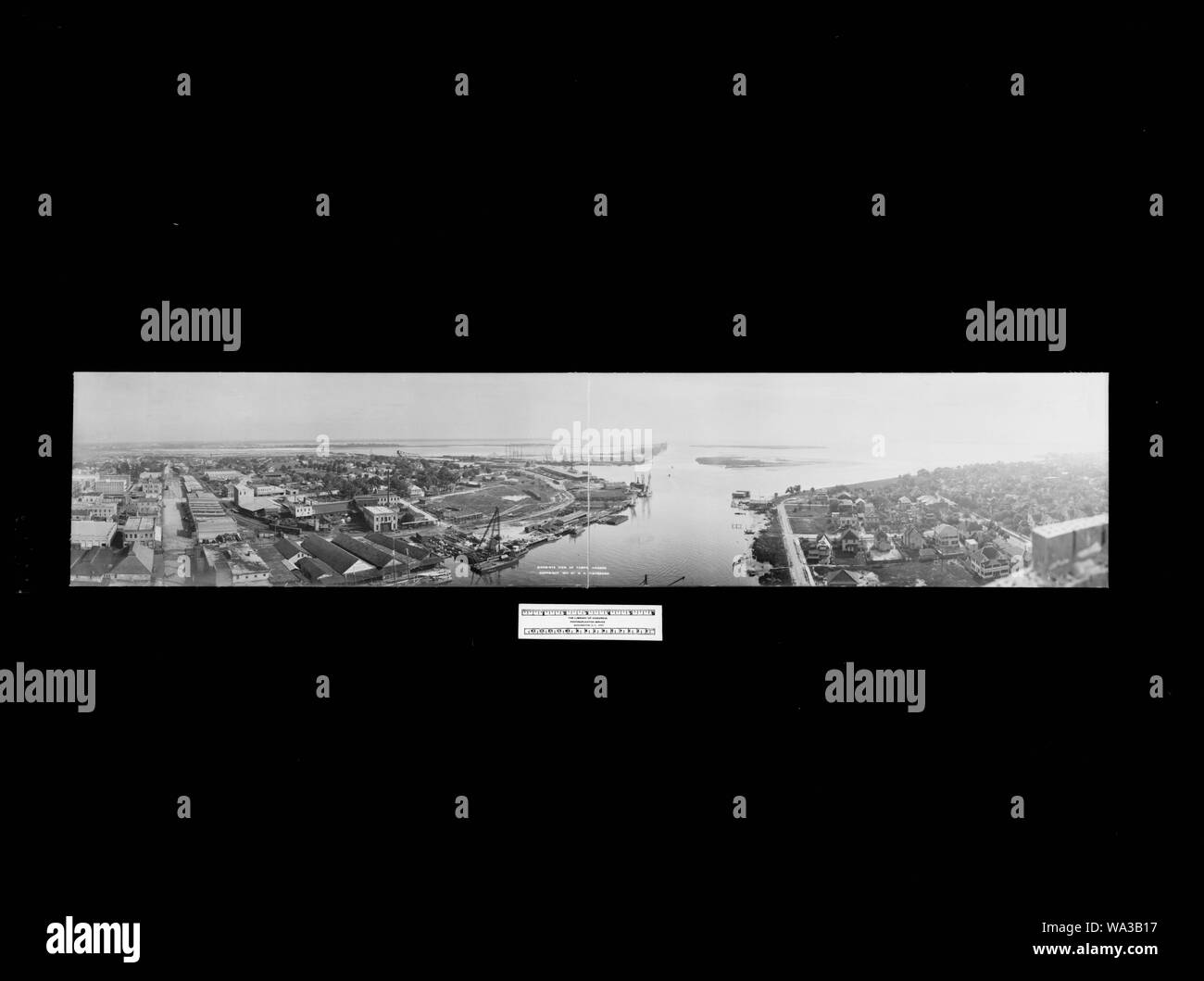 Birds-eye view of Tampa harbor Stock Photo - Alamy