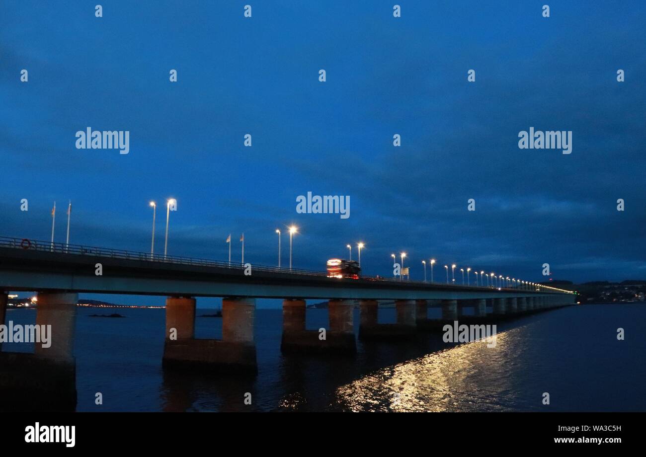 Bridge over River Tay and Tay estuary Stock Photo - Alamy
