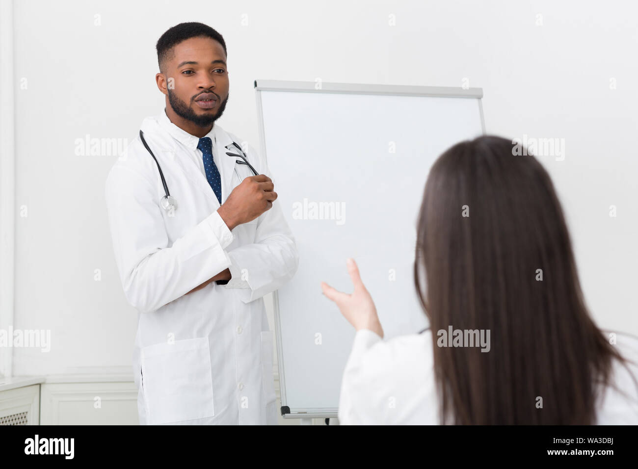 Diverse seminar hi-res stock photography and images - Alamy