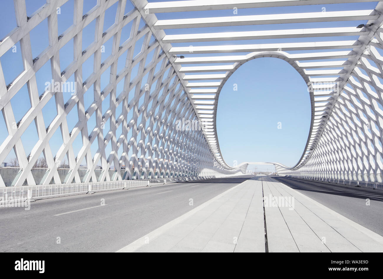 Transverse road hi-res stock photography and images - Alamy