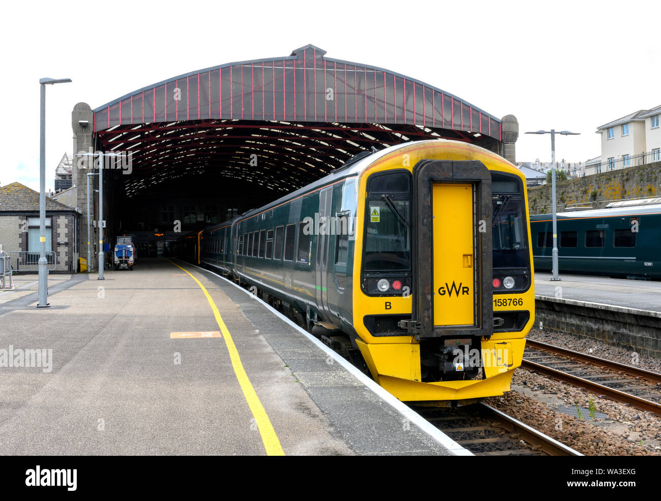 Express sprinter train hi-res stock photography and images - Alamy