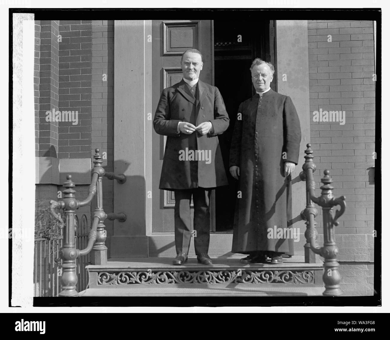 Father oconnell hi-res stock photography and images - Alamy