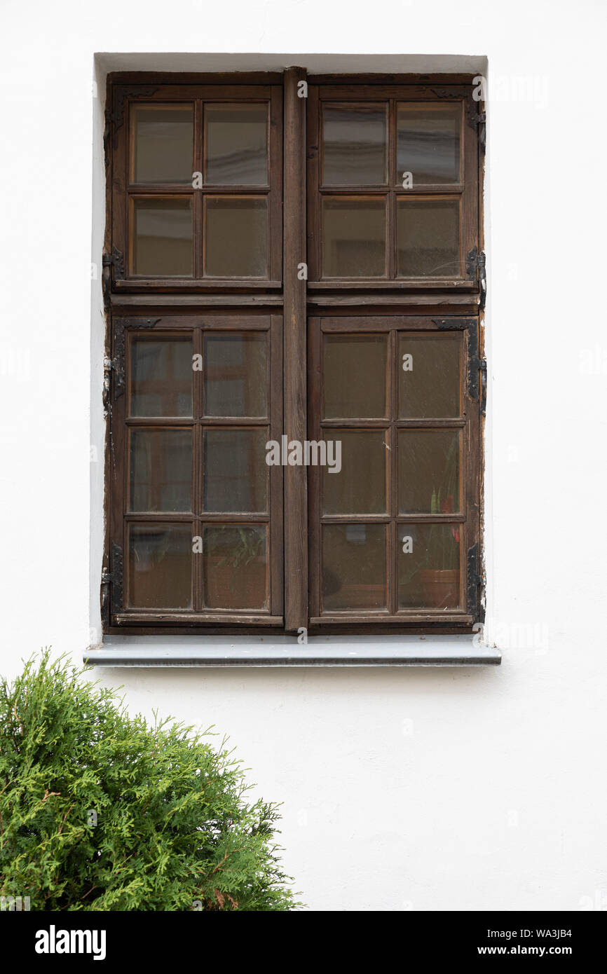 Dark wooden window from outside Stock Photo - Alamy