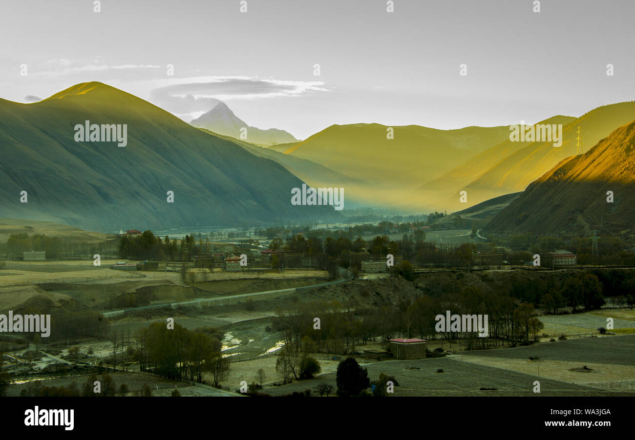 Xindu hi-res stock photography and images - Alamy