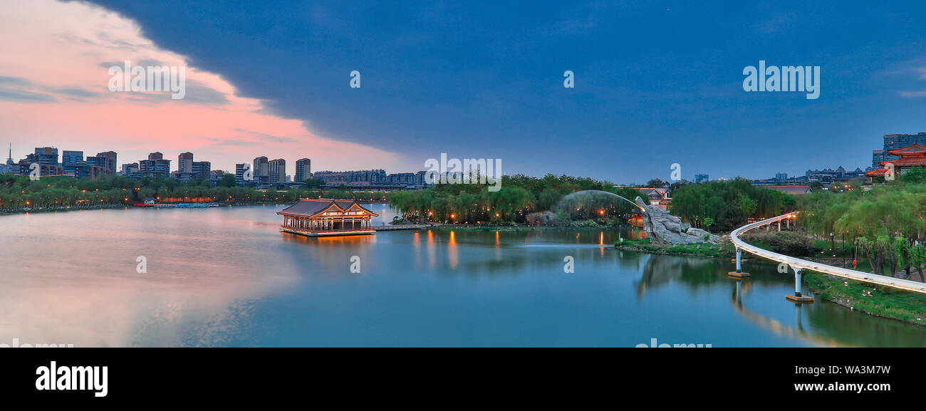 Xi lake hi-res stock photography and images - Alamy