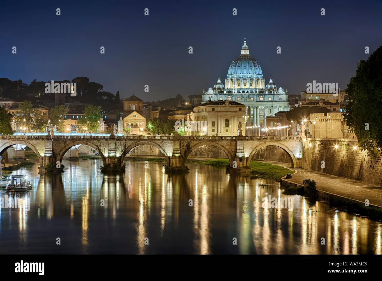 Peters of rome hi-res stock photography and images - Alamy