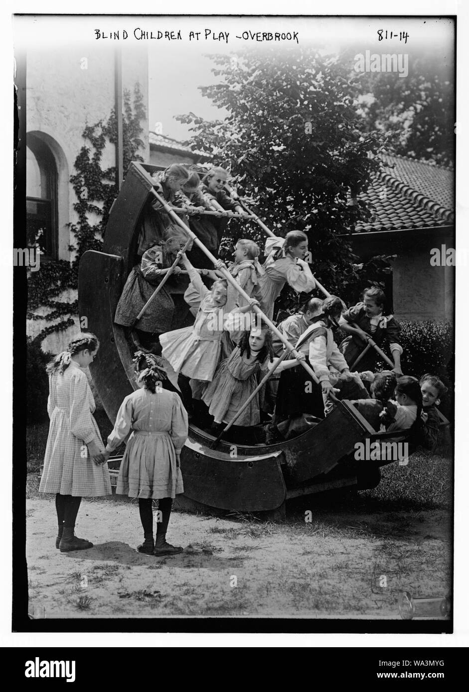 Teaching outside school Black and White Stock Photos & Images - Alamy