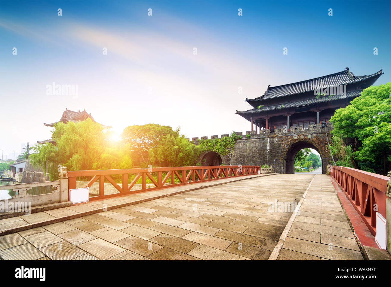 Shaoxing ancient city wall and moat, China Zhejiang Stock Photo - Alamy