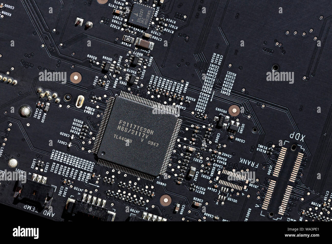 Computer motherboard bios chip hi-res stock photography and images - Alamy