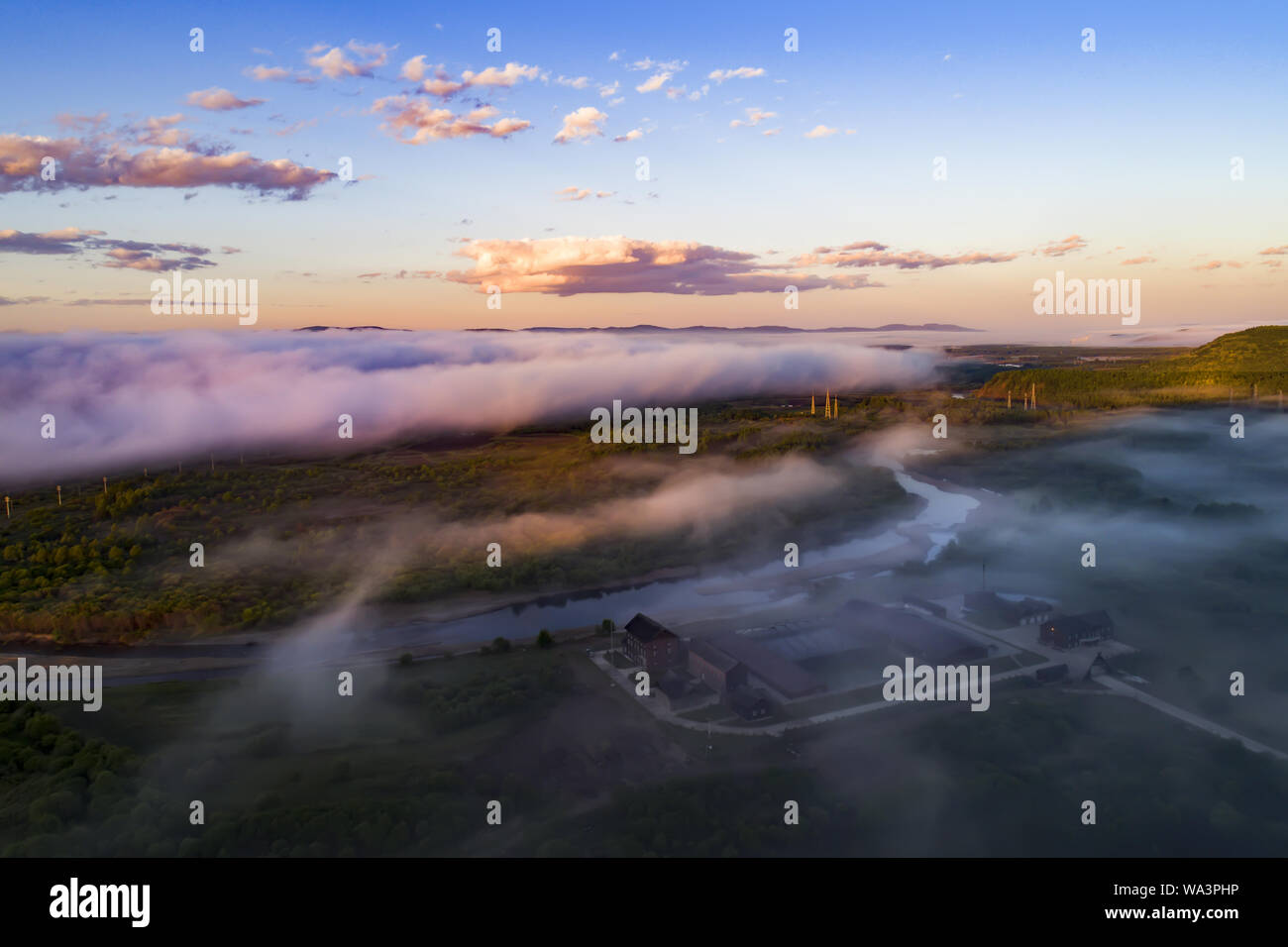 Cloud scenery hi-res stock photography and images - Alamy